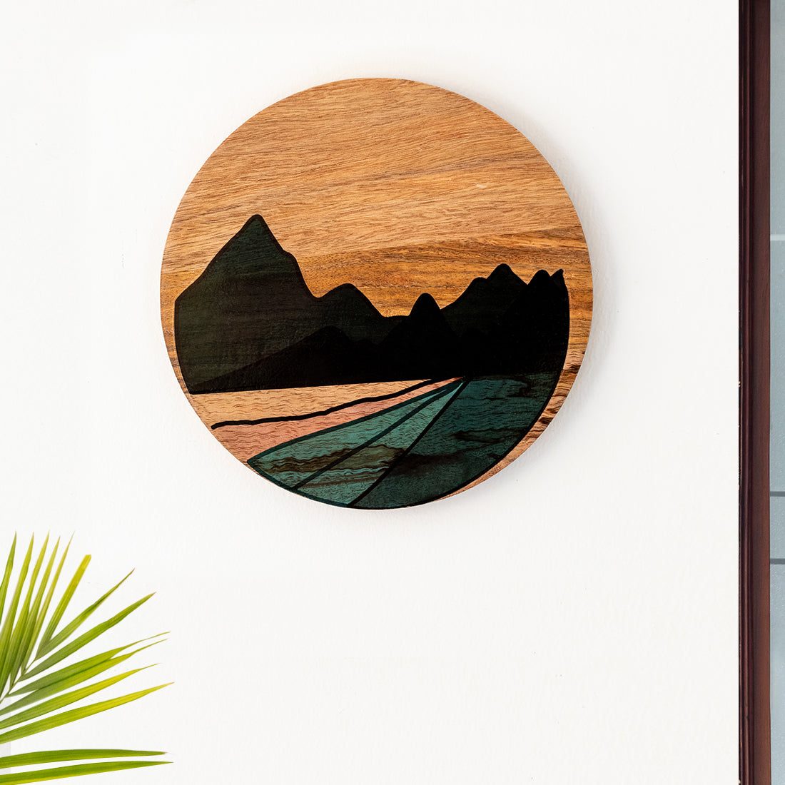 Mountain Retreat' Decorative Wall Plate Hanging (Mango Wood, Handcraft ...