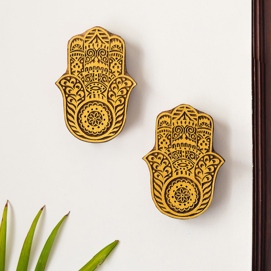 'Palm Pair' Hand Carved Block Wall Decor In Sheesham Wood (Set of 2 ...