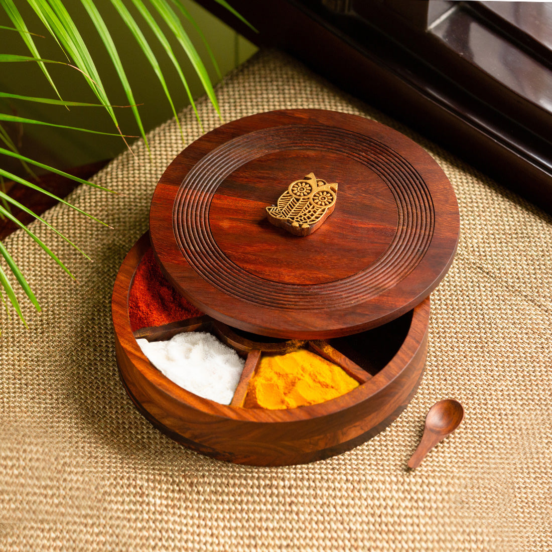 'Mystic Owl Block' Hand Carved Spice Box With Spoon In Sheesham Wood ...
